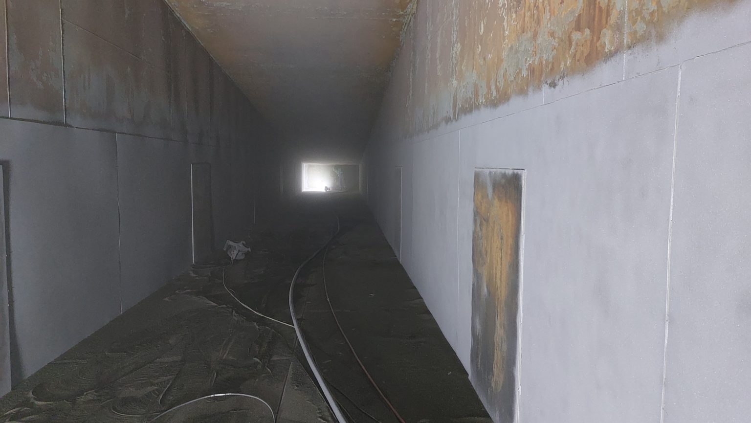 Corrosion protection of the internal parts of the flue pipe - Corrotech ...