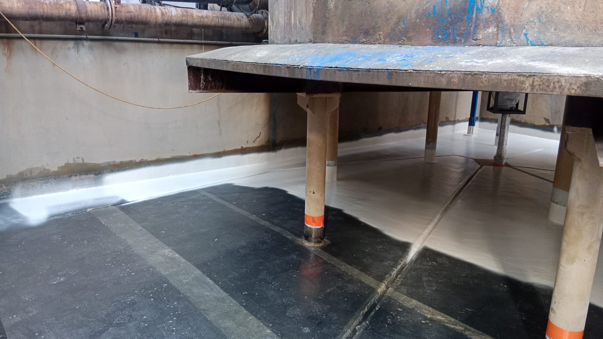 Protection of the inner parts of concrete sumps neutralization - Corrotech Engineering